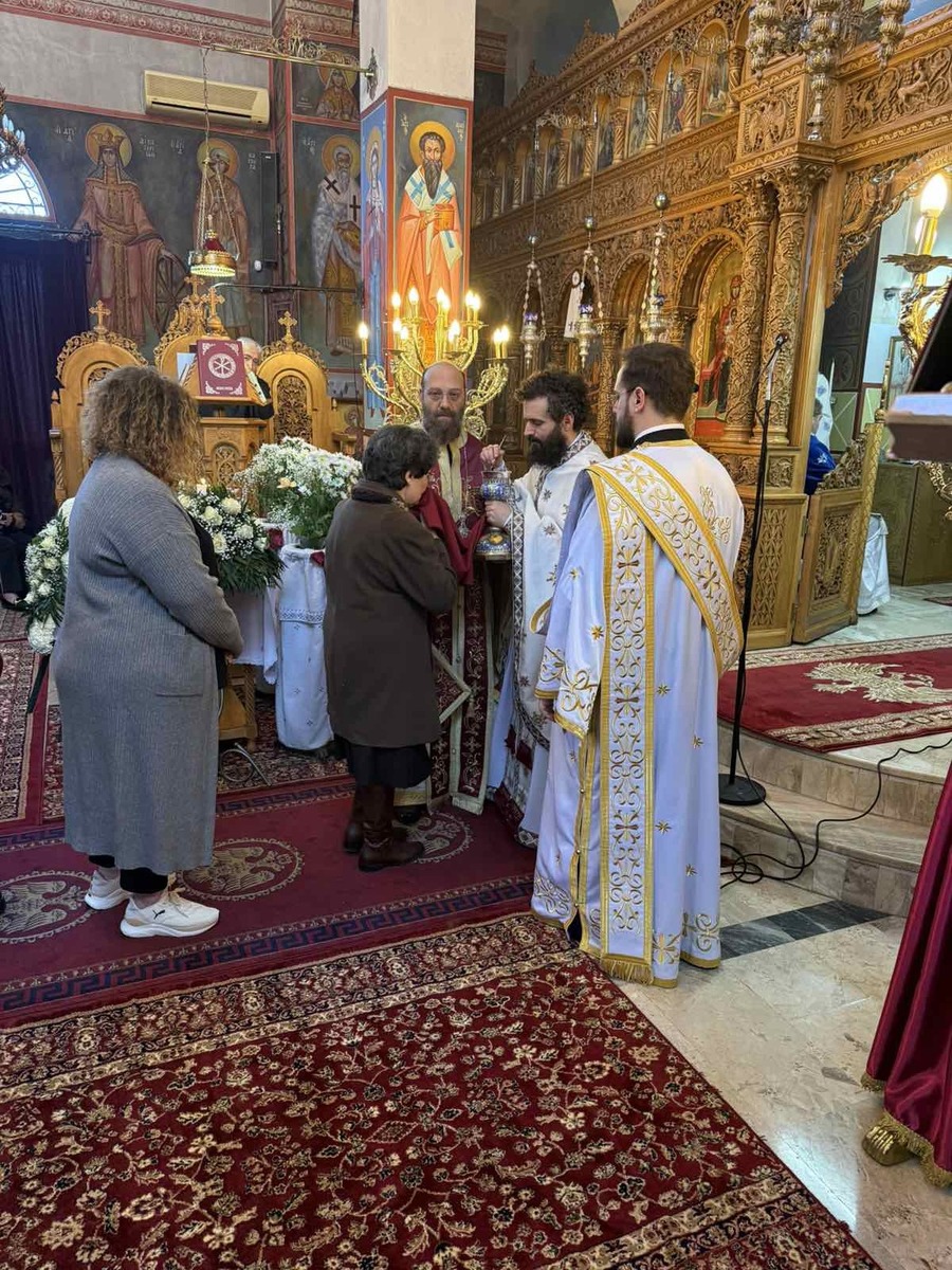 Εις Πρεσβύτερον χειροτονία στην Ιερά Μητρόπολη Καλαβρύτων και ...